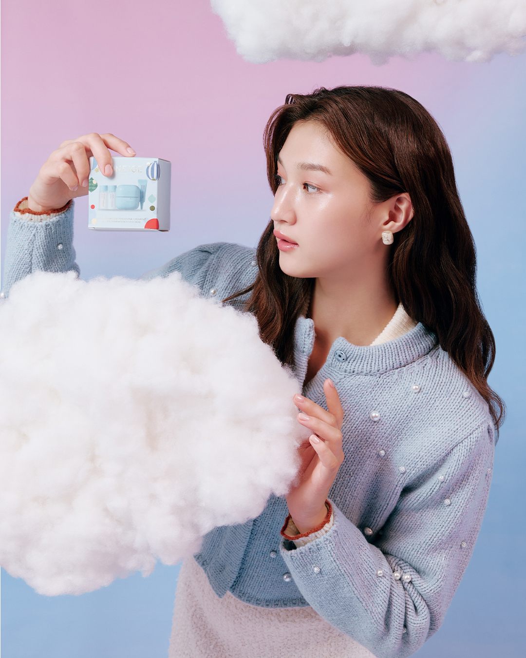 LANEIGE Holiday Dazzle 節日限定套裝禮盒 置身夢幻冬日小鎮 與摯愛一同擁有璀燦光彩美肌 - 生活 POWER-UP